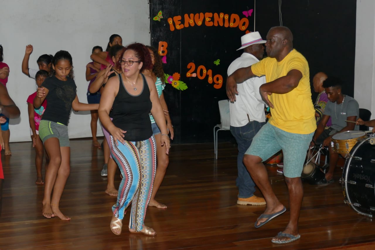 “Entretejiendo nuestro movimiento. Acercamiento histórico a los ritmos ...